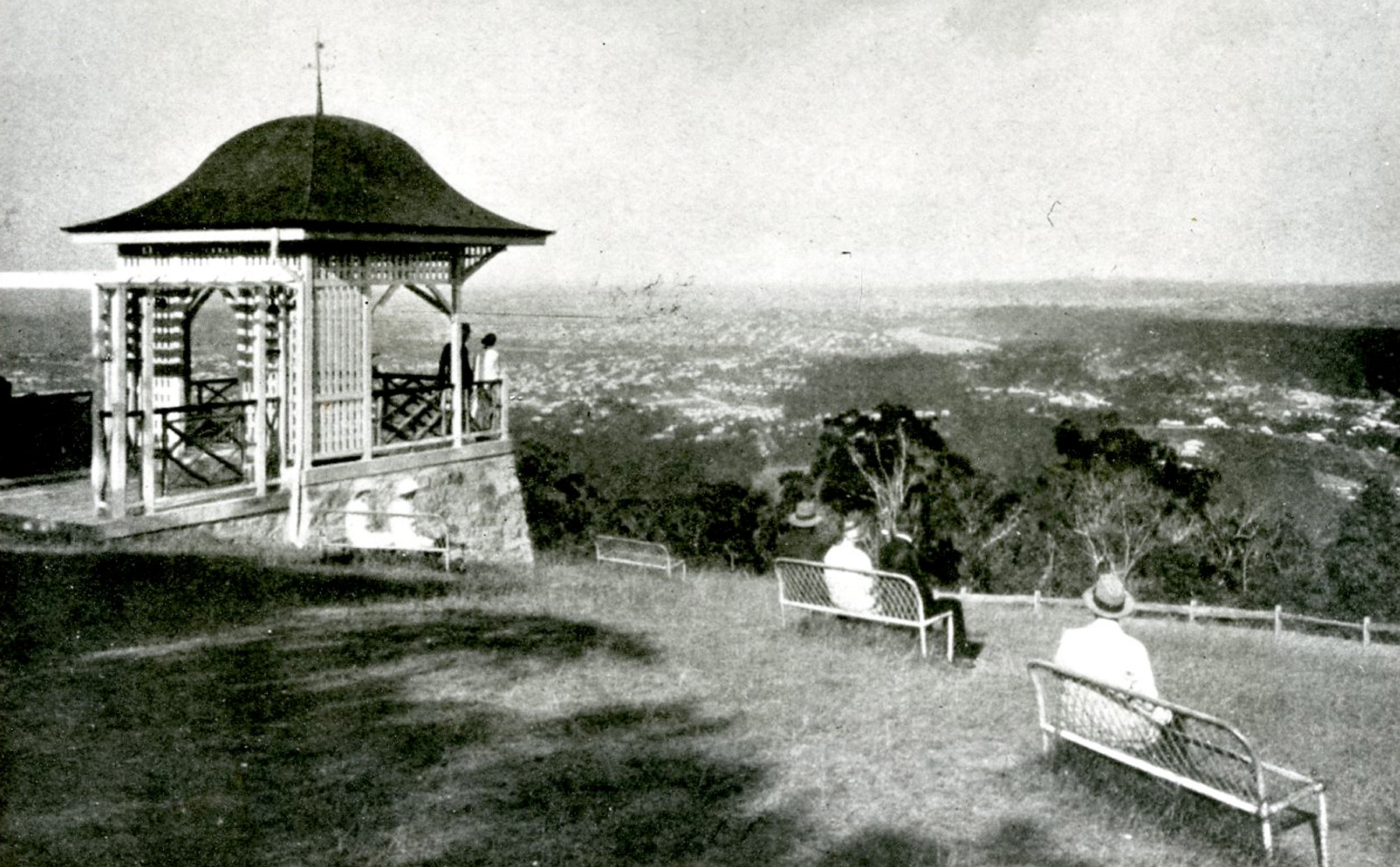 Mount Coot-tha Lookout - 1925. Brisbane City Archives. BCC-A450-B54 ...